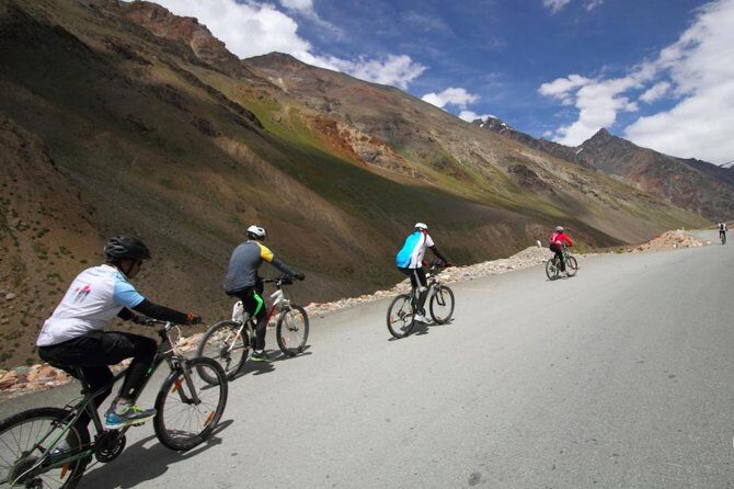 Multi-Day Trip Himalayan Cycling Expedition from Manali to Leh - The Route and What It Offers