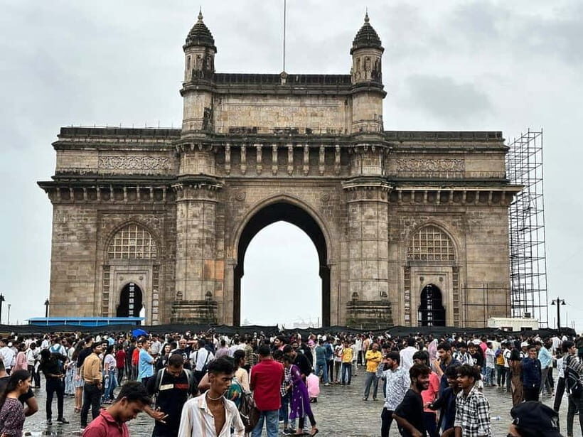 Mumbai: City of Dreams Tour in Private Vehicle with Guide - Who Would Enjoy This Tour?