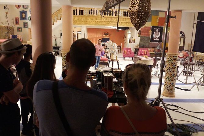 Mumbai Film City and Bollywood Tour with Meal - Analyzing Price and Value