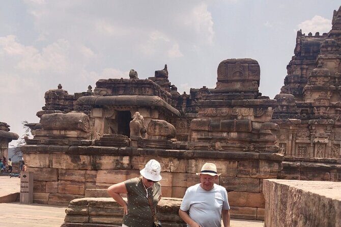 Mumbai & UNESCO WHS of Hampi & Badami - The Journey Begins: Mumbai’s Vibrant Pulse