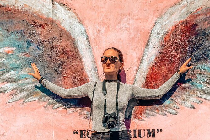 Murals and Graffiti Photoshoot - Posh Melrose with a Photographer in Los Angeles - What the Photoshoot Experience Offers