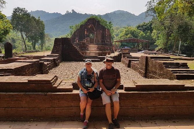 MY SON Sanctuary & MARBLE MOUNTAIN Private Tour with Local Noodle Lunch - What Travelers Say