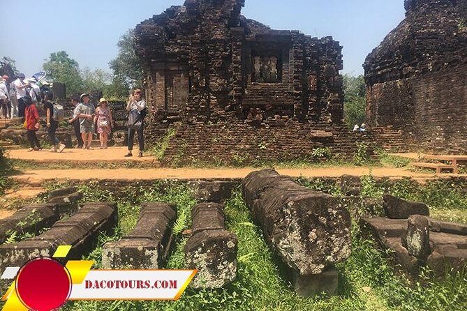 My Son Sanctuary, River Boat, Sunset, Hoi An Town Private Tour - Exploring My Son Sanctuary