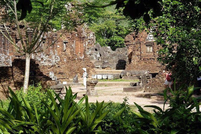 My Son Sanctuary Sunset - small group tour - Transportation and Comfort