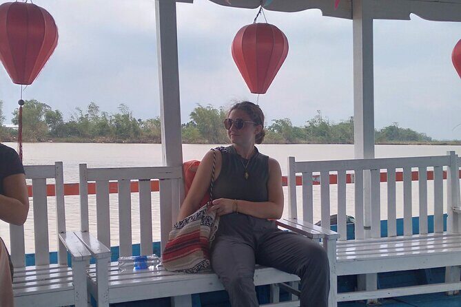 My Son Sanctuary Sunset with insider guide and BBQ boat trip - Authentic Experience and Practical Value