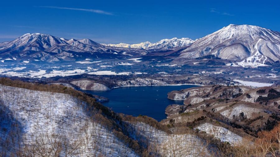 Nagano: Snowboard Riding Experience & Local Life Guided Tour - Why You Should Consider This Tour