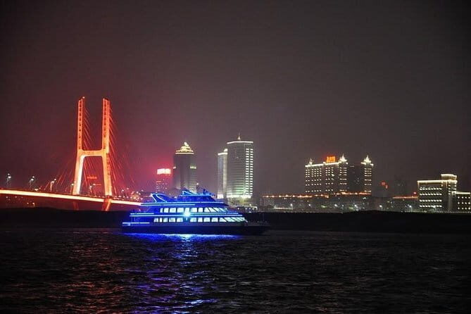 Nanchang Night River Cruise Tour With Shengjin Tower Food Street Tasting Experience - What’s Included and How it Adds Value