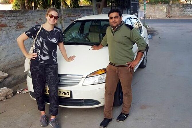 New Delhi Airport to Hotel Transfer Private Shuttle Sedan & SUV - Who Will Love This Service?