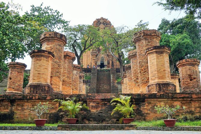 Nha Trang Half Day Tour to Po Nagar and Long Son Pagoda - Stop 1: Exploring Po Nagar Cham Tower