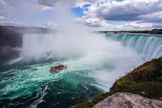 Niagara Falls Day Tour from Toronto Includes Boat Tour and Winery - Who Should Consider This Tour?