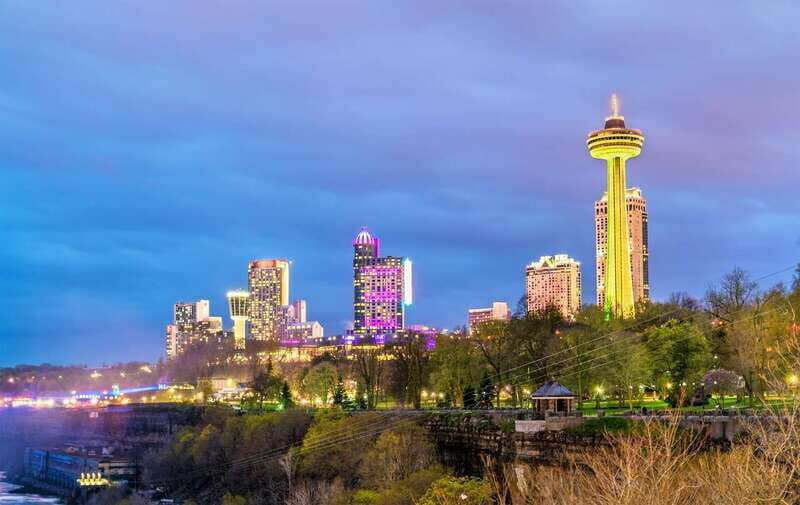 Night on Niagara Walking Tour with Fireworks Cruise + Dinner - The Scenic Walk & Photography Opportunities