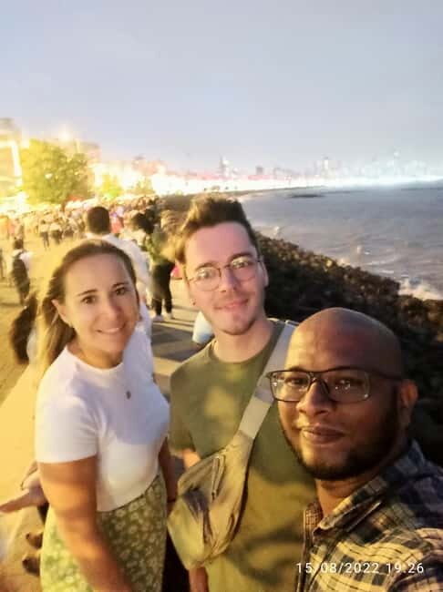 Night Tour: Mumbais Nights & Buzzing Bazaars - What to Expect on the Tour