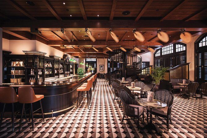 Nightout at Colonial Charms of the City - What the Reviews Reveal