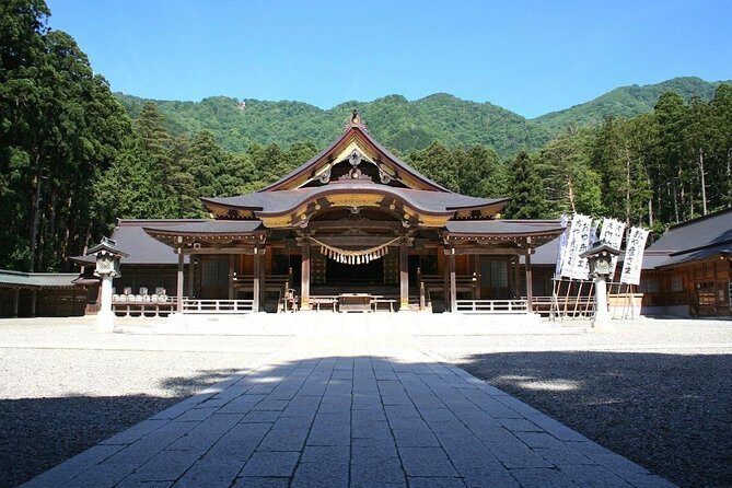 Niigata Full-Day Private Tour with Government-Licensed Guide - Practical Details for Your Planning
