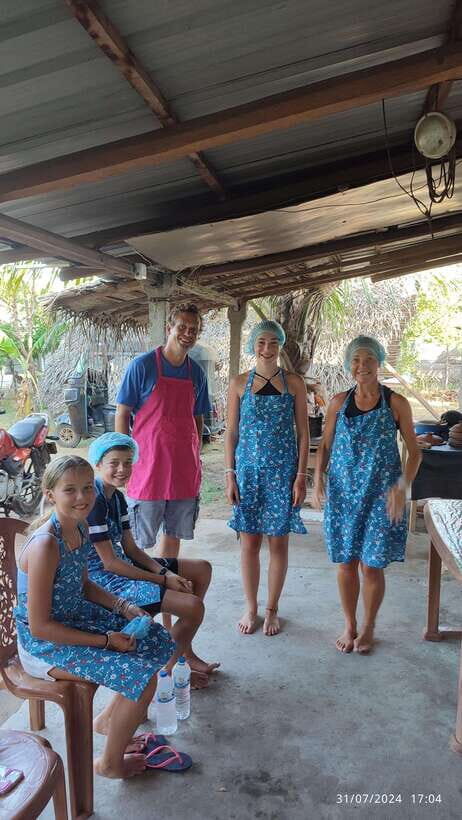 Nilaveli: Sri Lankan Cooking Class with a Local Family - Practical Details