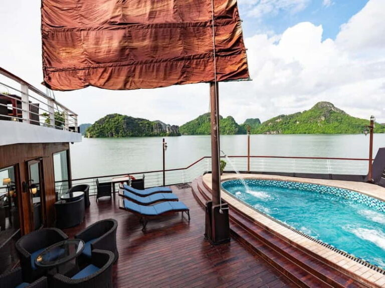 Ninh Binh: 3-Day Lan Ha Bay Luxury Cruise with Activities - Exploring the Itinerary in Detail