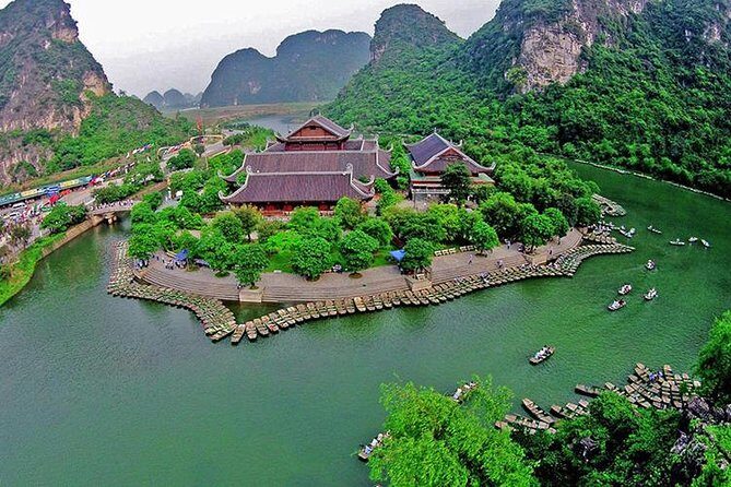 Ninh Binh Full Day Tour: Bai Dinh Pagoda - Trang An - Mua Cave - Trang An Scenic Landscape Complex: A Natural Masterpiece