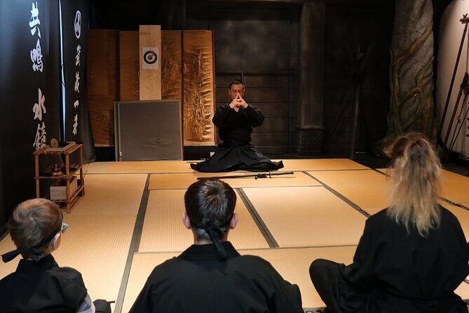 Ninja 1-hour hands-on lesson by Japansese master in Tokyo - Key Points