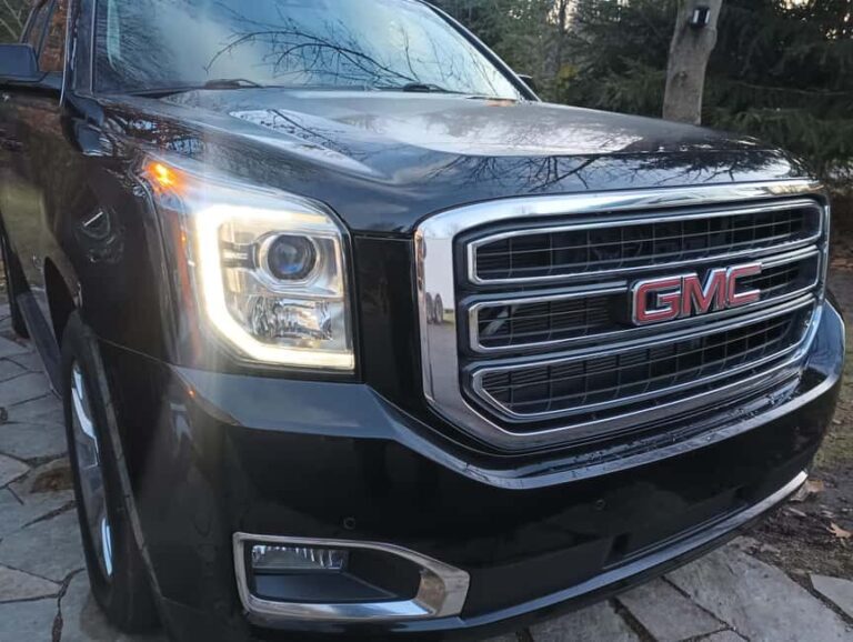 NON BUS Traverse City Leelanau Peninsula Sunset Wine Tour - Why Travelers Love This Tour