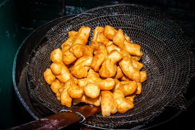 Northern Flavours Chiang Mai Food Tour with 15+ Tastings - What to Expect from the Food Tastings