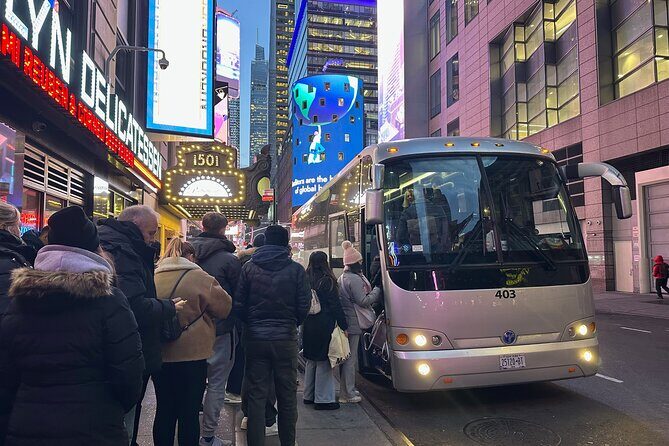 NYC Bus Transfer in NYC up to 50 passengers - How This Transfer Works in Practice: A Typical Scenario