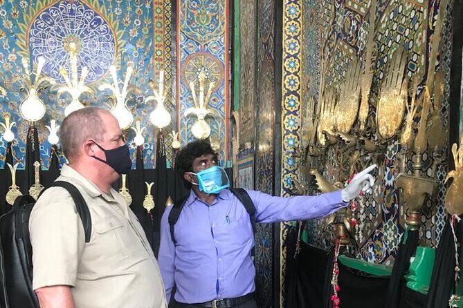 Old City Walking tour in Hyderabad, travel back 400 years in time - Laad Bazaar: The Colorful Market Streets