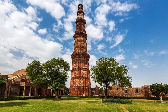 Old & New Delhi Full-Day Private Sightseeing Tour - Authentic Experience and Valued Insights