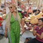 Old & New Delhi Shopping Tour with Female Consultant - Experience Overview