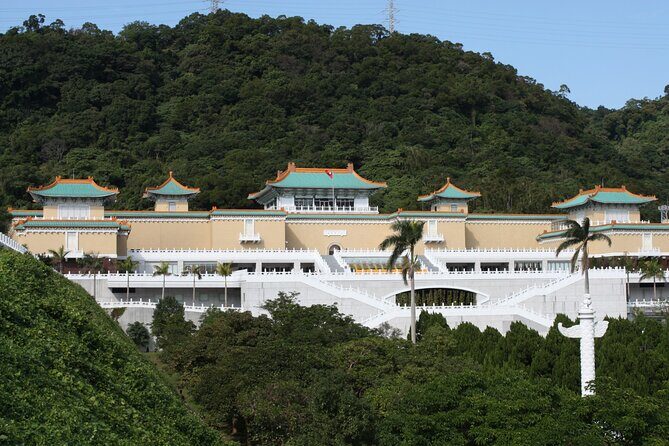 One-Day Historical and Heritage Tour in Taipei - An In-Depth Look at the Taipei Heritage Tour