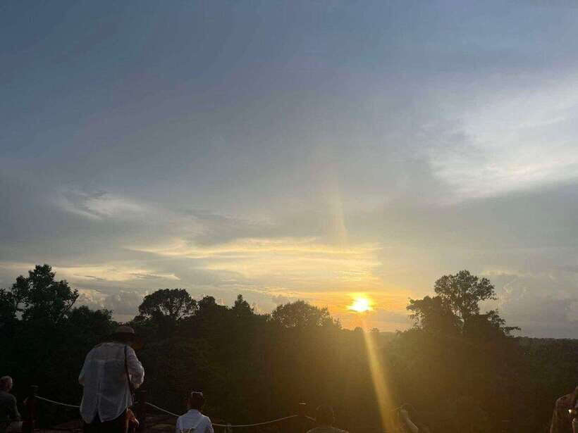 One Day Shared Trip to Angkor Temples with sunset - Who Is This Tour Ideal For?