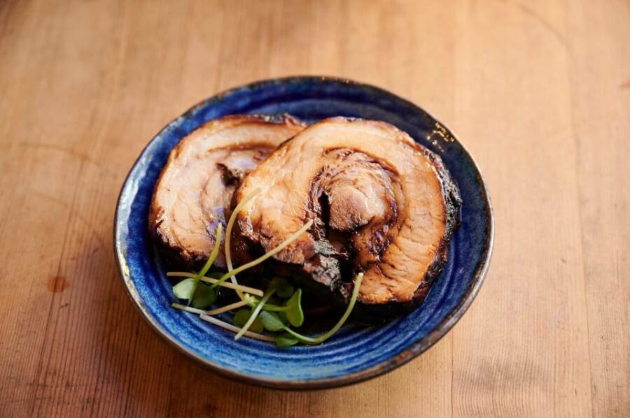 Osaka: Bar hopping tour of Juso - 3 drinks & foods included - Practical Details and What to Expect