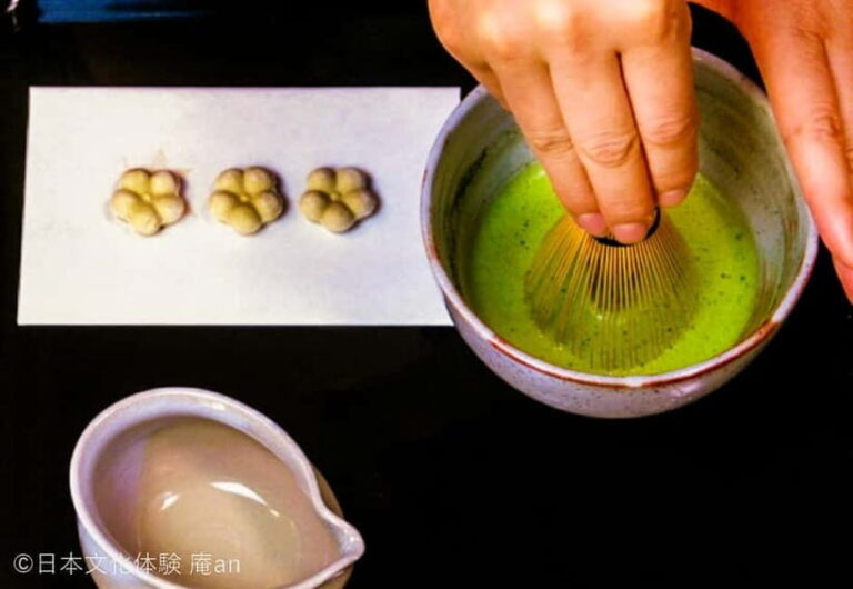 Osaka: Japanese Traditional Sweets Making and Tea Ceremony - The Details of the Experience