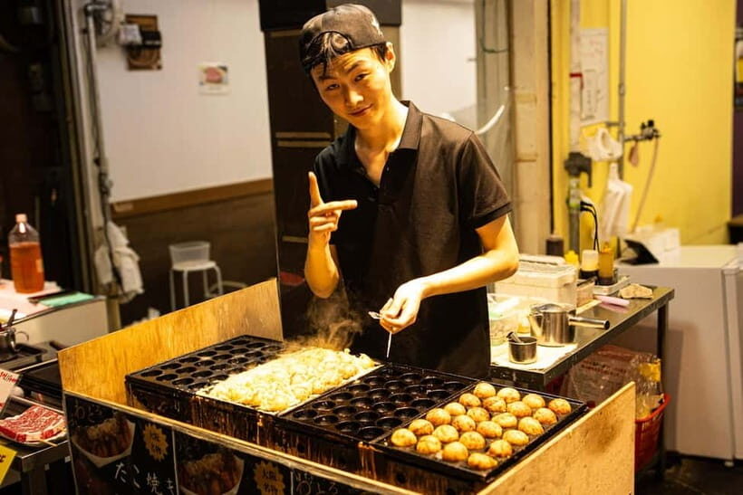 Osaka: Kuromon Market Street Food Tour with Pro Local Guide - The Value of a Guided Food Tour