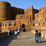 Overnight Agra Tour From Ahmedabad with Return Flights - Transportation & Comfort