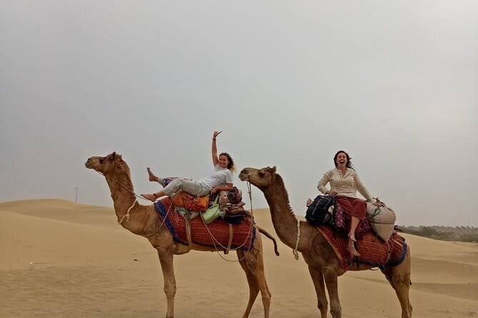 Overnight Desert Adventure Safari - Morning Departure - Food and Accommodation