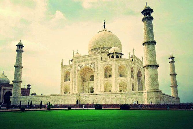 Overnight Taj Mahal Tour From Delhi - 2 Days Agra Trip - The Experience of Being Guided