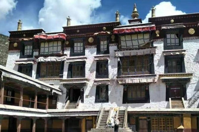 Overview tour of Tibet - 6 days, pick up from Lhasa airport - Why This Tour Is Value-Driven