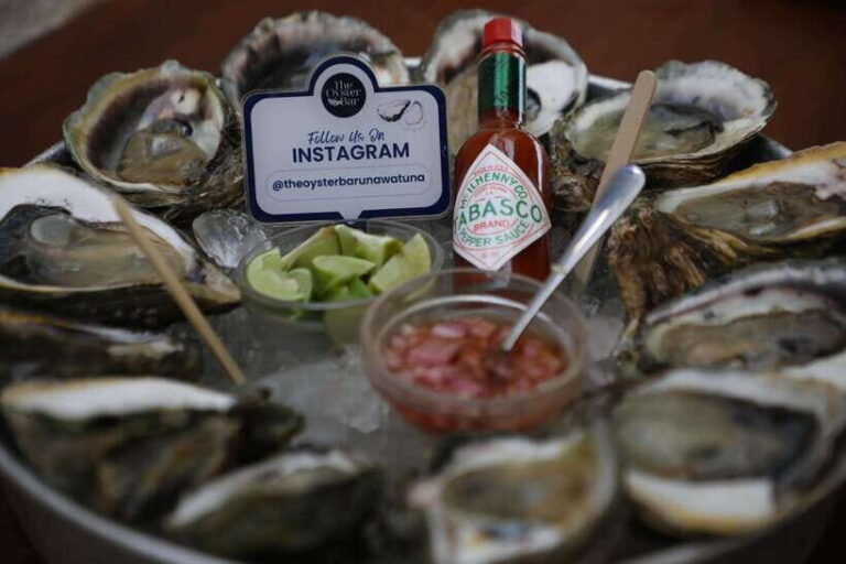 Oyster Platter With Wine By Unawatuna Beach - The Itinerary: How Does the Tour Unfold?