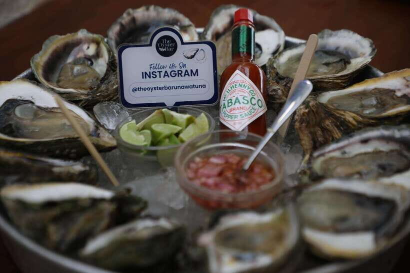 Oyster Platter With Wine By Unawatuna Beach - The Itinerary: How Does the Tour Unfold?