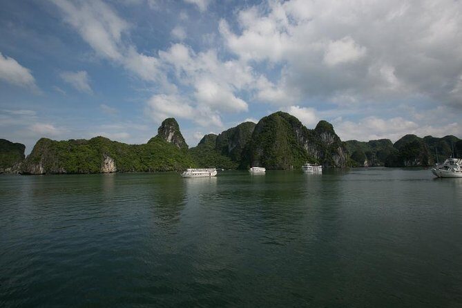 Package Vietnam Tour 8days 7night of Hanoi - Sapa - Ha Long Bay - Who Will Benefit Most?