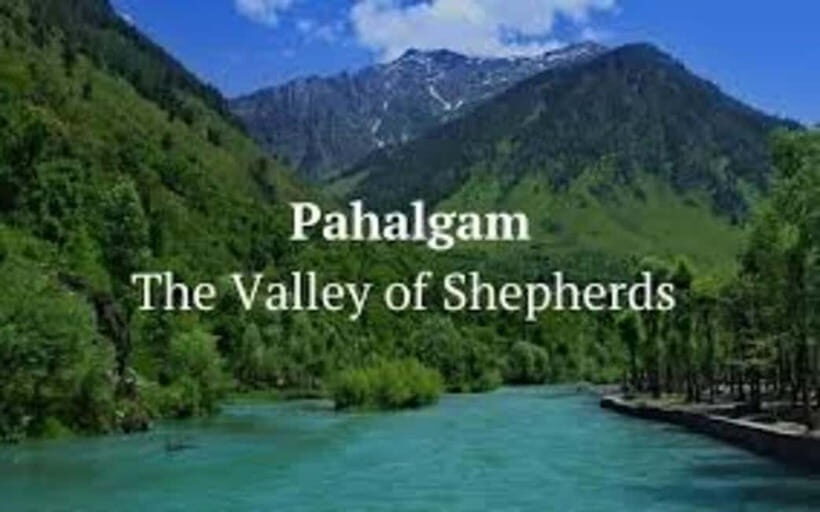 Pahalgam Tour via Saffron Farms & Apple Valley from Srinagar - A Well-Balanced Look at the Experience