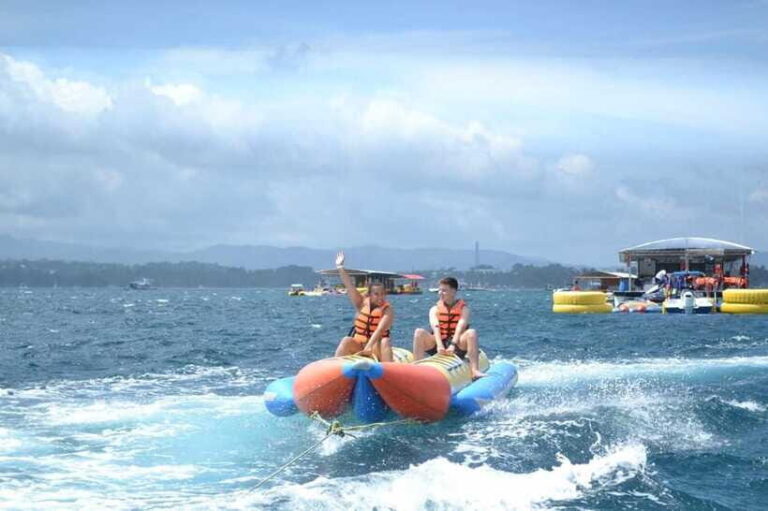 Panglao: Banana Boat Ride Experience along Alona Beach - What to Expect from the Banana Boat Ride