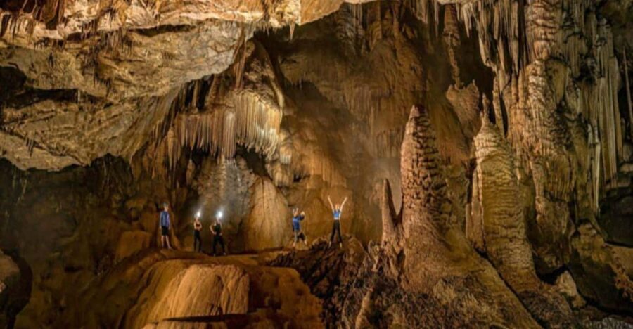 Paradise Cave and Dark Cave 1 Day Trip and Discover Zipline - Detailed Tour Breakdown