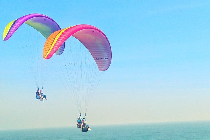 Paragliding Bali at Uluwatu Cliff with Photos/Videos - What You Can Expect from Your Paragliding Flight