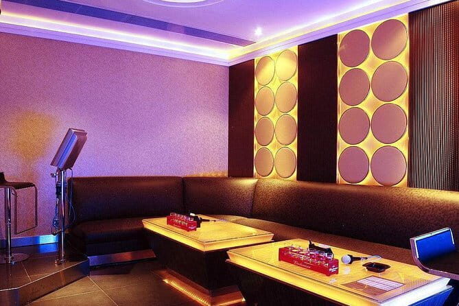 Pearl River Night Cruise and Karaoke Tour with Buffet Dinner in Guangzhou - What Travelers Can Expect from the Experience