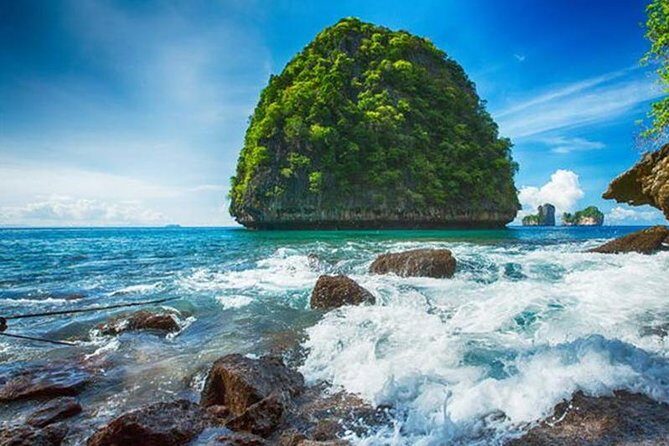 Phi Phi Maya Bay & Bamboo Islands Snorkeling Tours - Transportation & Group Size