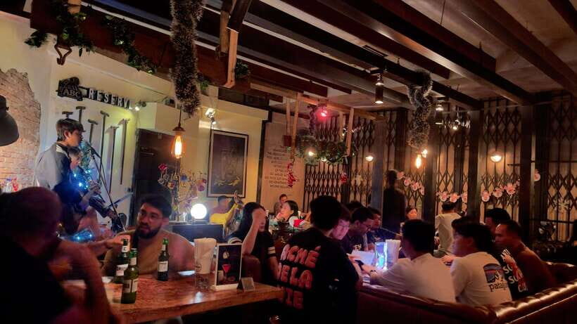 Phnom Penh: Nightlife Hidden Local Bars Tour - What’s Included & Practical Details