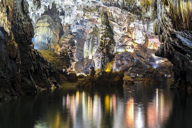 PHONG NHA CAVE- PARADISE CAVE FULL DAY FROM DONG HOI or PHONG NHA - Transportation & Group Dynamics