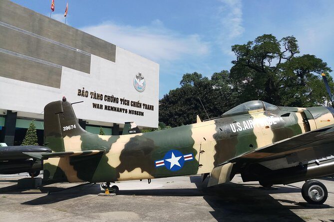 PHU MY SHORE EXCURSION: Car Services + LOCAL TOUR GUIDE in Saigon - The Itinerary in Detail