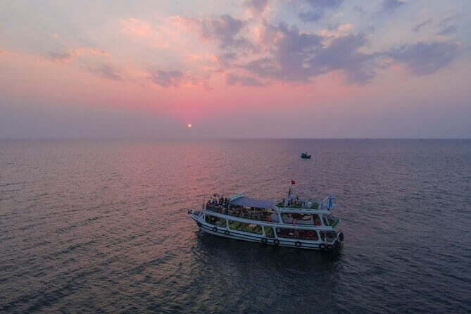 Phu Quoc Half-Day Tour with Sunset BBQ & Night Squid Fishing - Why This Tour Offers Excellent Value